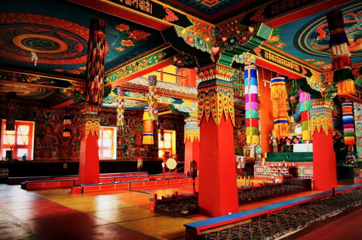 Tawang Monastery: el templo budista más grande y colorido del mundo